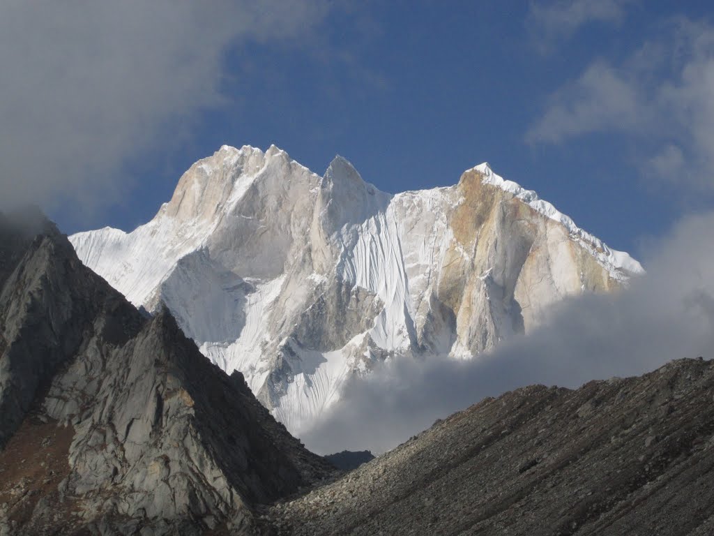 Meru | Fé | Pleno.News